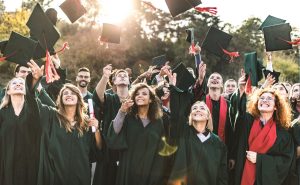 Salutatorian Speech Examples To Make Guests Feel Welcome