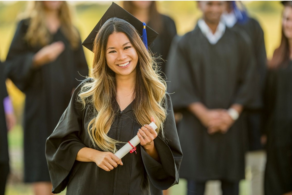 Valedictorian Speech Examples Tell Class Reach For The Stars